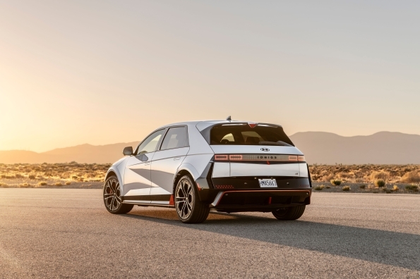 Hyundai IONIQ 5 N Wins MotorWeek 2025 Drivers' Choice Award for Best ...